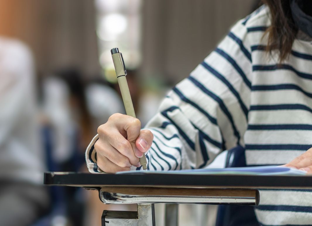 DGAE - Ser +Professor